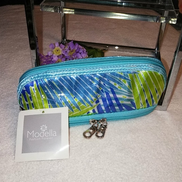 Modella | Bags | Modella Plastic Coated Carry All Nwt | Poshmark
